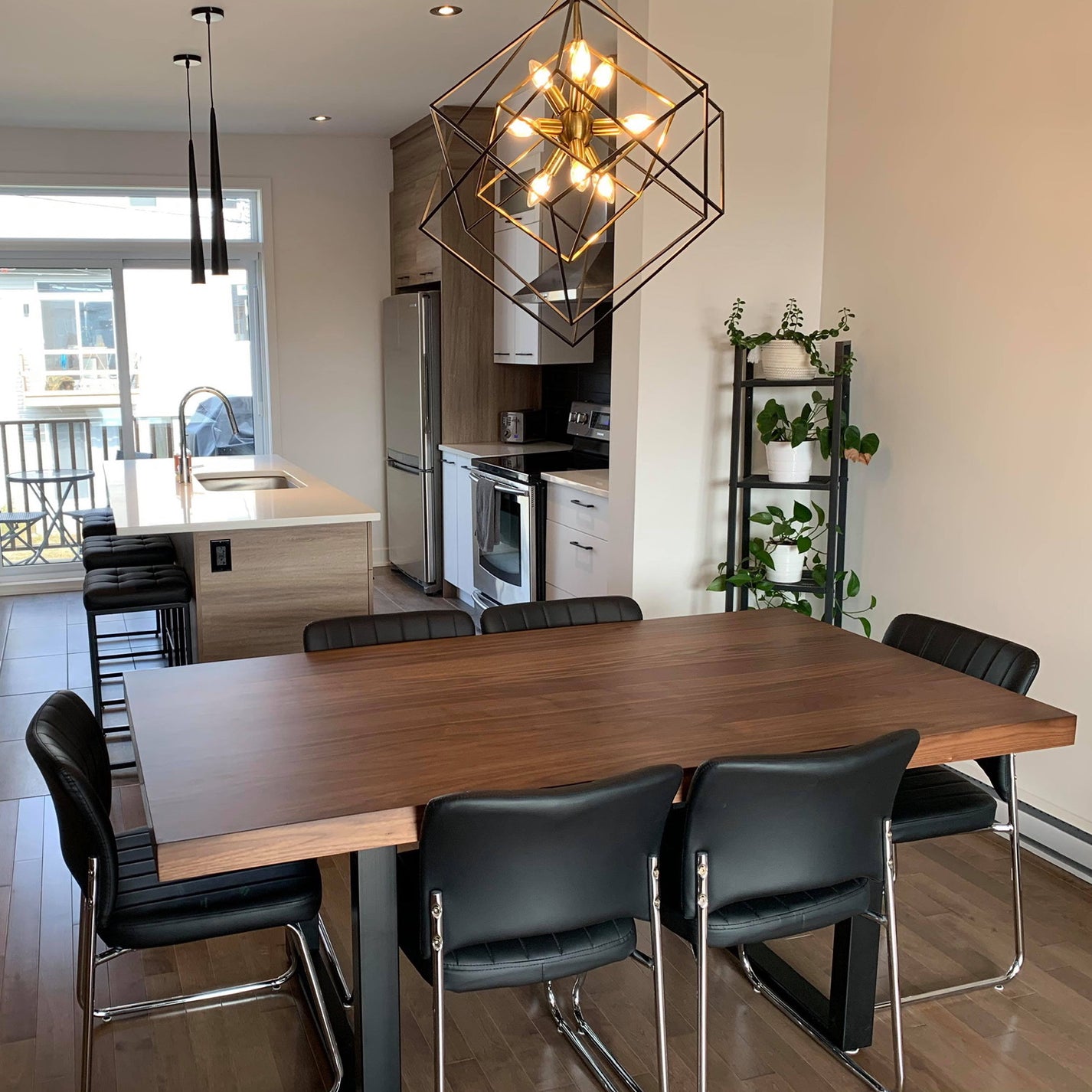 Table Gaspé – Direct D'la Shop
